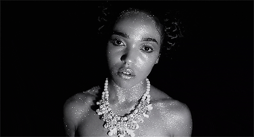 Papi Pacify Fka Twigs Find And Share On Giphy