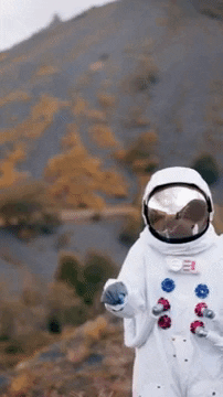 Cheffe GIF by Philharmonie de Paris - Find & Share on GIPHY