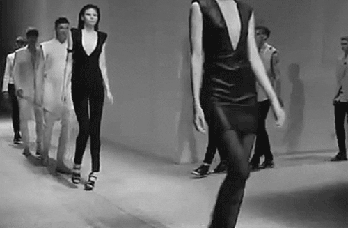 Fashion Oops Find And Share On Giphy
