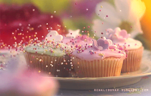 Cupcake GIF - Find & Share on GIPHY