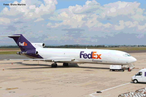 Fedex Adquirir GIF - Find & Share on GIPHY