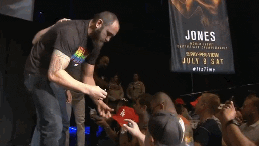 Signing Autographs GIFs - Find & Share on GIPHY