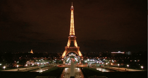 Eiffel Tower Paris GIF by Univision Noticias - Find & Share on GIPHY