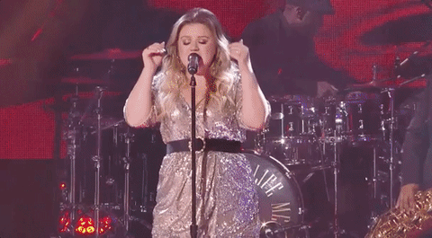 Kelly Clarkson Nyre 2018 GIF by New Year's Rockin' Eve - Find & Share ...