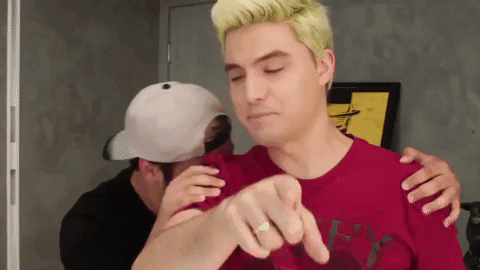 Briga GIF by Irmãos Neto - Find & Share on GIPHY