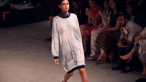 Moda GIF - Find & Share on GIPHY