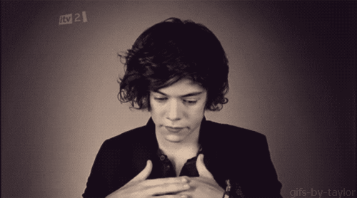 Harry Styles Gif Harry Styles Crying Discover Share Gifs Harry Styles