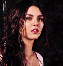 Victoria Justice GIF - Find & Share on GIPHY