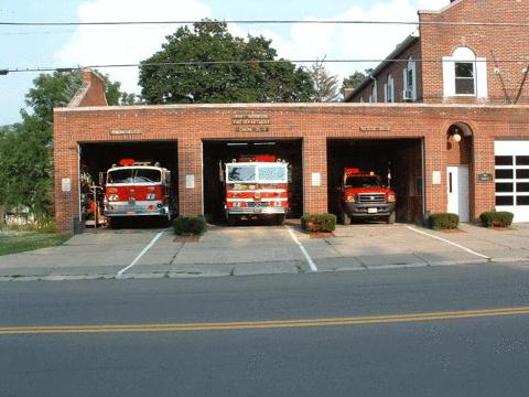 Station GIF - Find & Share on GIPHY