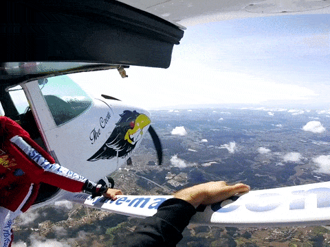 Skydiving Felicidade GIF by Skydive Maia Paraquedismo - Find & Share on ...