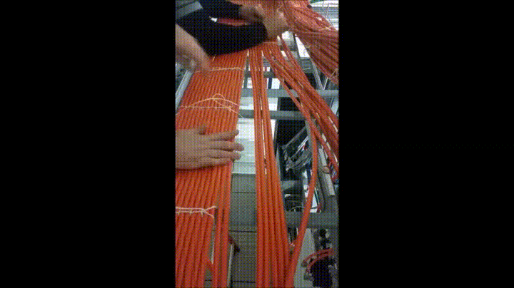 Cables GIFs - Find & Share on GIPHY