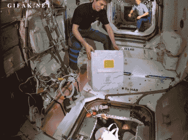 Astronauts GIF - Find & Share on GIPHY