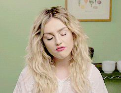 Perrie Edwards Gif