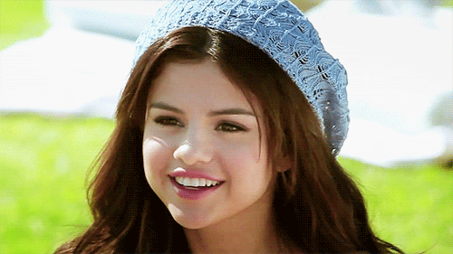 Selena Gomez Smiling Find And Share On Giphy 1852