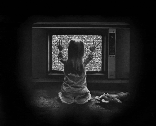 Paranormal Activity GIF - Find & Share on GIPHY