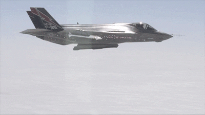 Flight Aircraft GIF - Find & Share on GIPHY