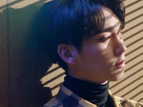 K-Pop Side Eye GIF by PENTAGON - Find & Share on GIPHY