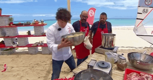 - Find & Share on GIPHY