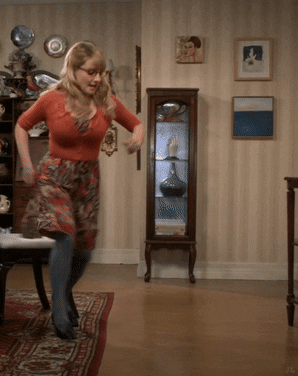 Melissa Rauch GIF - Find & Share on GIPHY
