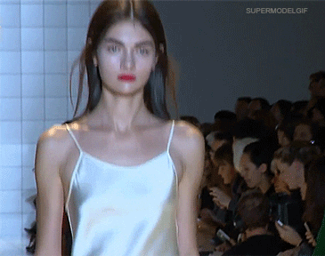 Model Runway GIF - Find & Share on GIPHY
