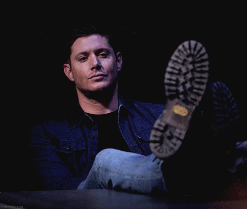 Jensen Ackles Hot 3944